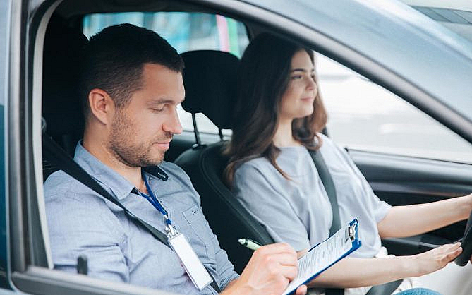 Galadari vs EDI Driving Schools: Fees, Packages & More | dubizzle