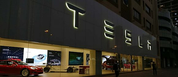 Tesla Showroom in Dubai: Location, Contact & More | dubizzle
