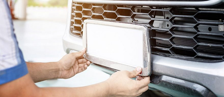 Abu Dhabi Number Plate: Registration, Fee & More | dubizzle