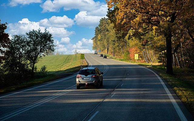Reasons Why Leisurely Drive Can Reduce Stress | dubizzle
