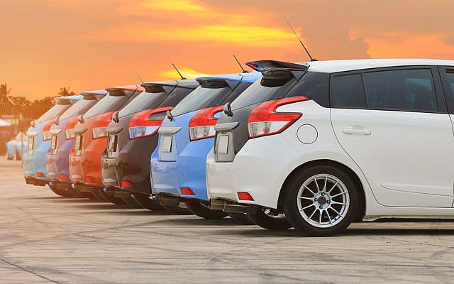 How to Find a Car Colour Code: Location, VIN & More | dubizzle