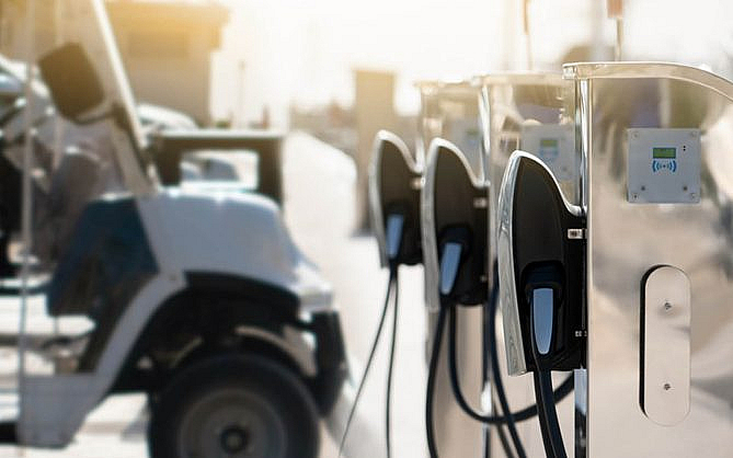 Electric Car Charging in Dubai: Stations, Process, Types & More | dubizzle