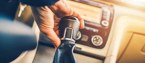 Easily Learn to Drive a Manual Car: Steps, Gear Functions & More | dubizzle