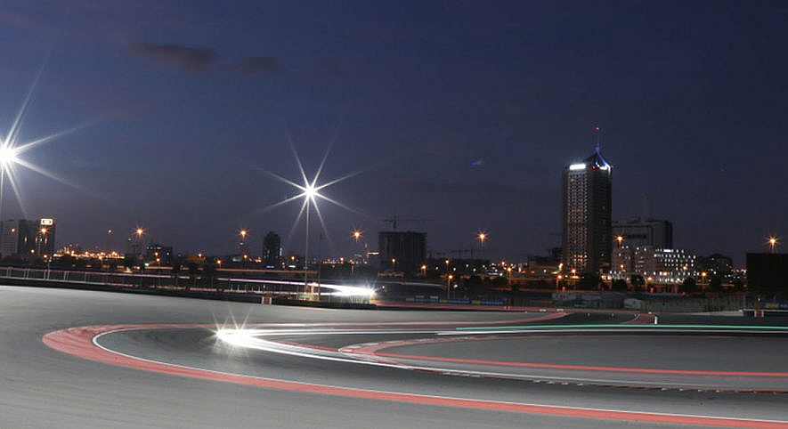 Where to Drive Fast in Dubai Legally | dubizzle