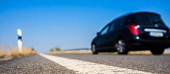 Hard Shoulder Driving Rules and Regulations in the UAE | dubizzle