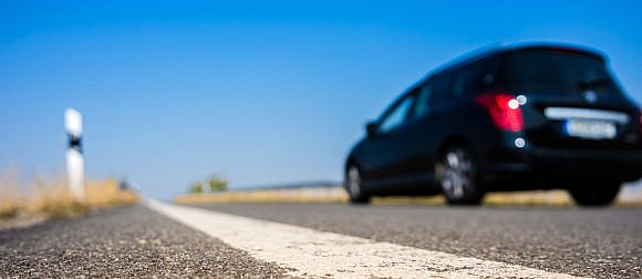 Hard Shoulder Driving Rules and Regulations in the UAE | dubizzle