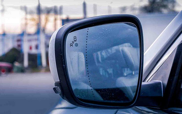 How Does Collision Avoidance System Work? | dubizzle