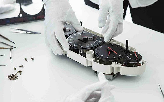 All About Car Speedometers: Types, Functions & More | dubizzle