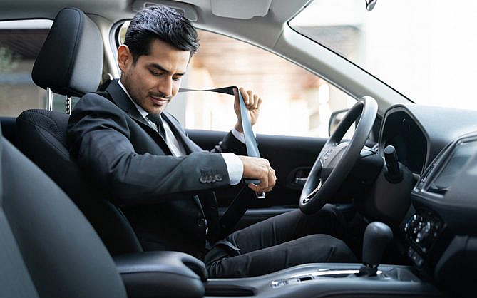 Easy Steps To Adjust the Car’s Driver Seat Correctly | dubizzle