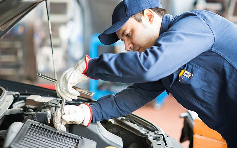 All About Car Engine Air Filter: Functions, Replacement & More | dubizzle