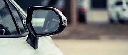 Steps To Adjust Wing Mirrors for Maximum Visibility | dubizzle