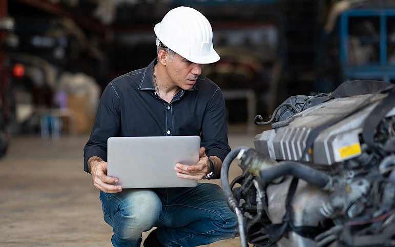 Symptoms and Causes of a Bad Car Computer | dubizzle