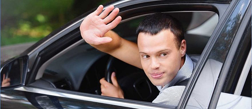 Dos and Don'ts for Being a Courteous Driver | dubizzle