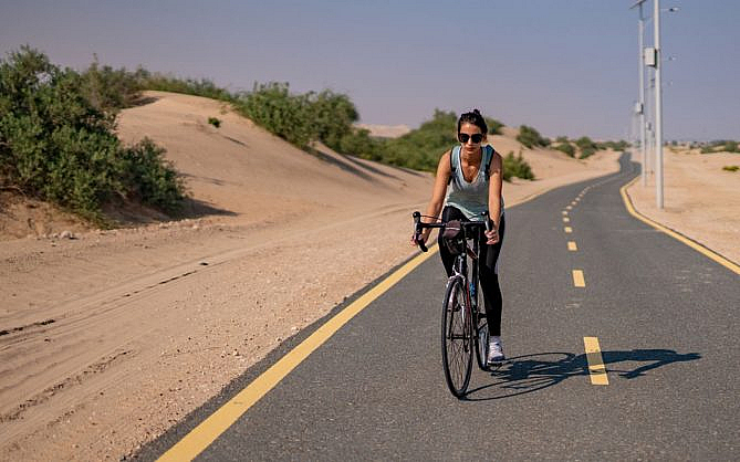 Cycling in the UAE, Car Free Tracks, Dessert Tracks & More | dubizzle