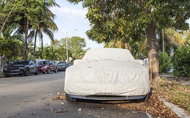Tips to Prevent and Reduce Sand Damage on Your Car | dubizzle