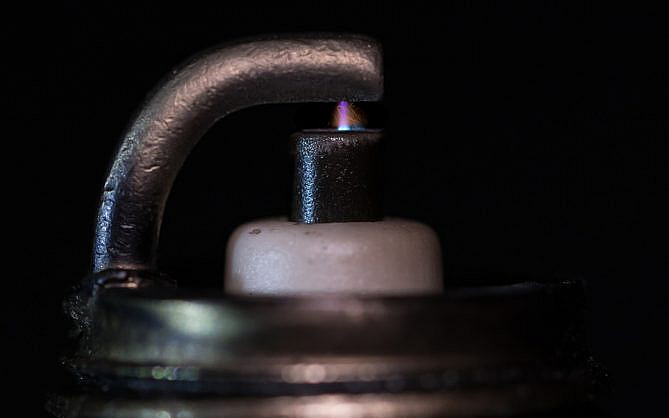 Electrical Arcing in Automobiles: Causes and Preventions | dubizzle