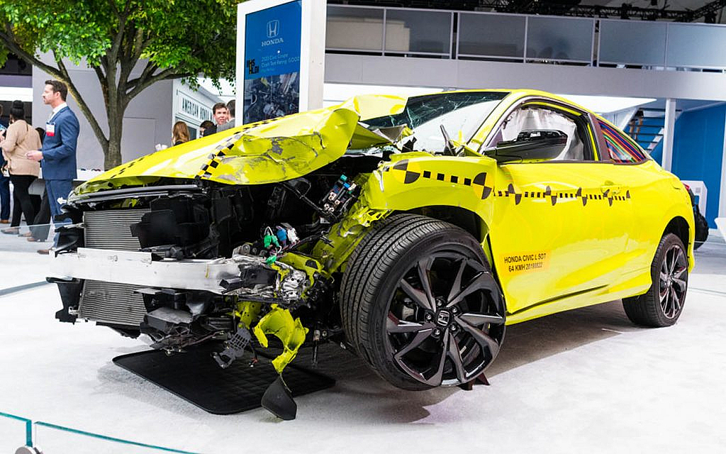 All About Old Vs Modern Car Crash Test | dubizzle