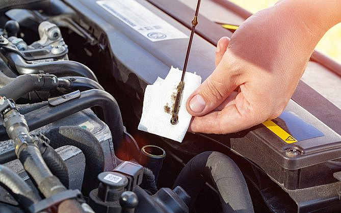 How to Properly Read an Engine Oil Dipstick - Shiflet Sexpround