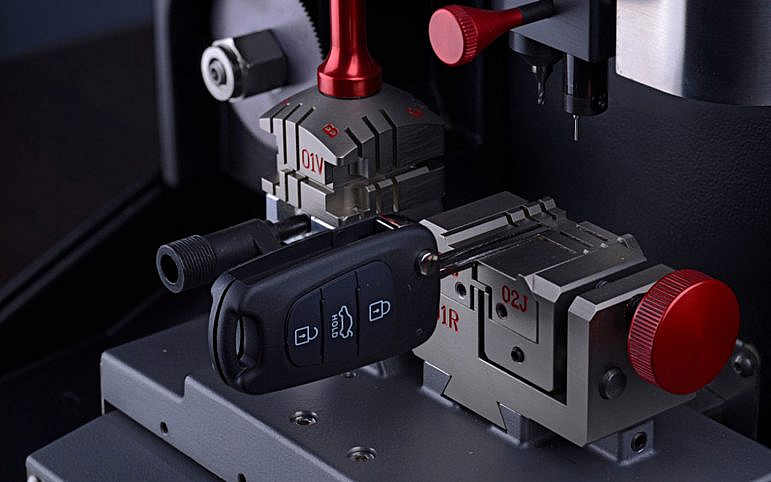 A Guide to Car Key Programming in Dubai | dubizzle