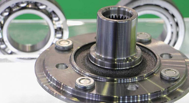 Guide to Wheel Hub Failure Symptoms, Signs & More | dubizzle