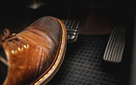 Guide to Wheel Hub Failure Symptoms, Signs & More | dubizzle