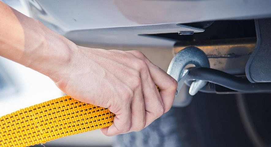 All You Need to Know about Using Recovery Straps | dubizzle