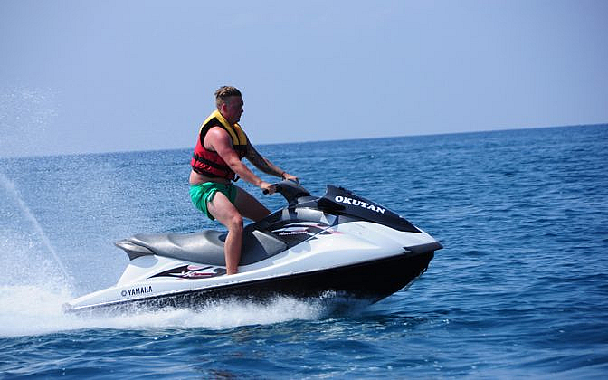 Marine Driving Licence in Dubai: Documents, Fees & More | dubizzle