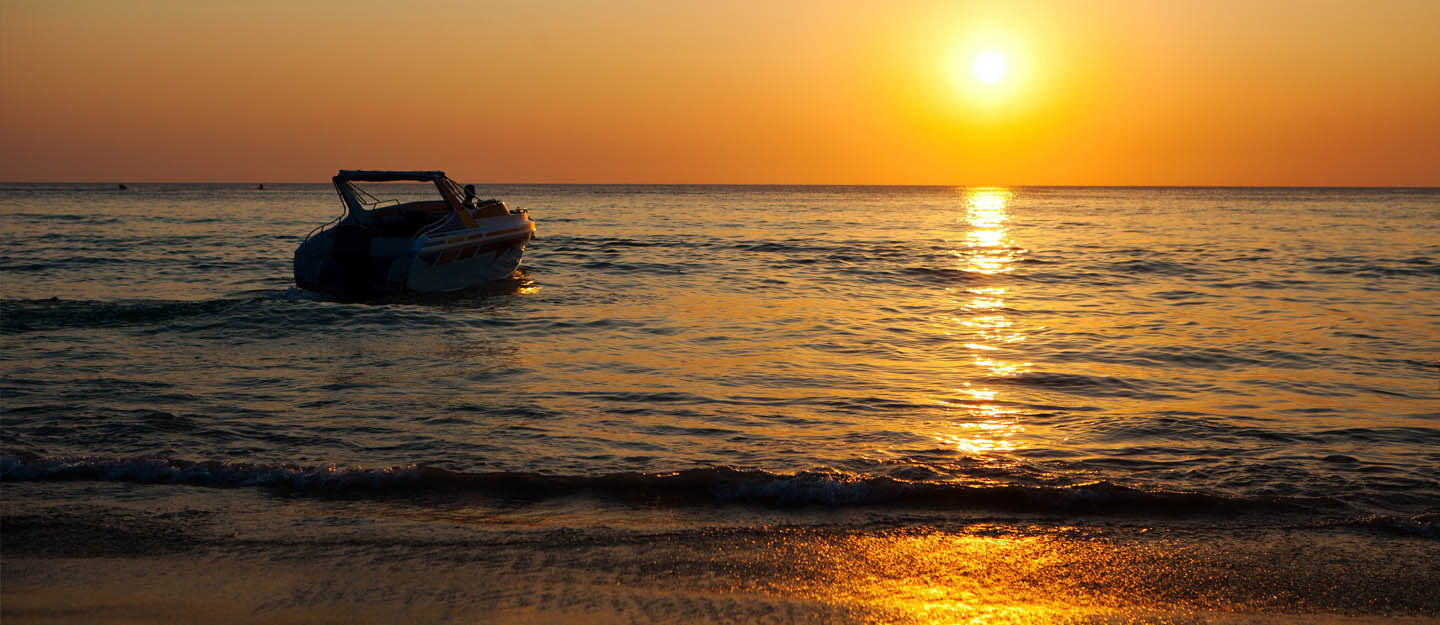 The Yellow Boat Tour in Abu Dhabi: Timings, Fare & More | dubizzle