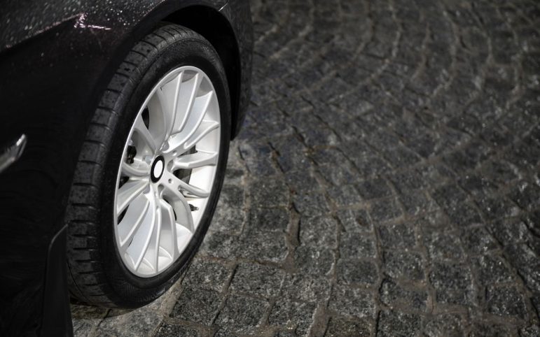 All about Hydroplaning: Causes, Prevention & More | dubizzle