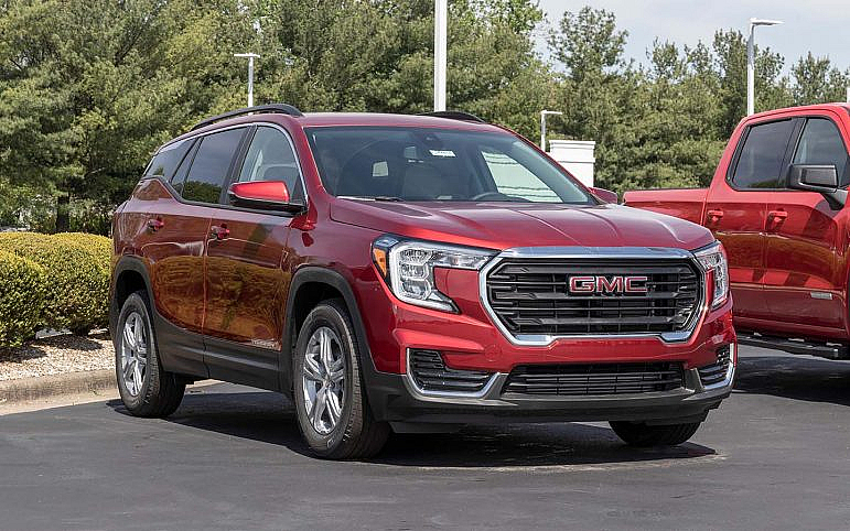 Top Used GMC Cars in the UAE: Yukon, Sierra & More | dubizzle
