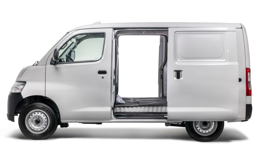 Toyota Commercial Vehicles: Hiace, Hilux & More | dubizzle