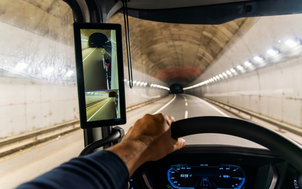 Truck Side Mirror Camera: Advantages, Uses & More | dubizzle