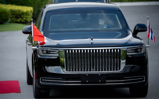 Top State Cars Around the World: Bentley, Cadillac & More | dubizzle