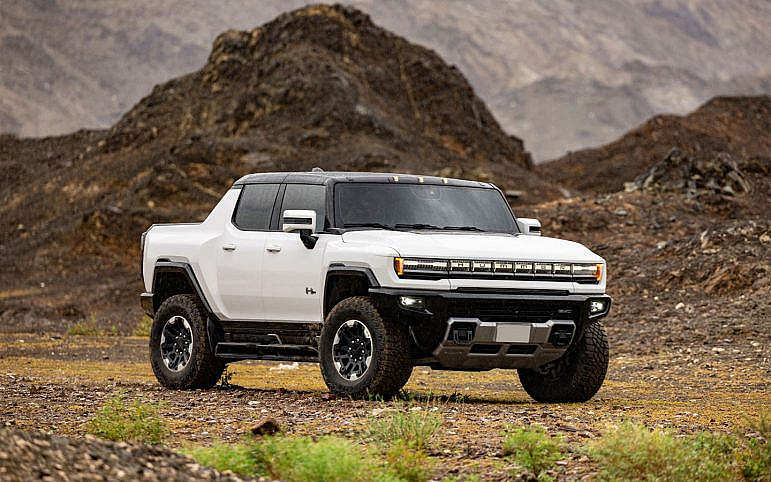 First Look: Details of GMC Hummer EV and GMC Canyon AT4X | dubizzle
