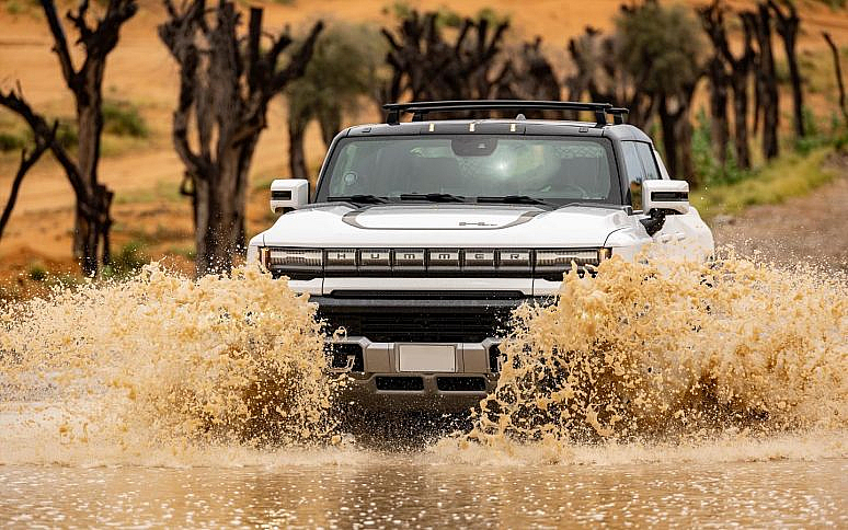 First Look: Details of GMC Hummer EV and GMC Canyon AT4X | dubizzle
