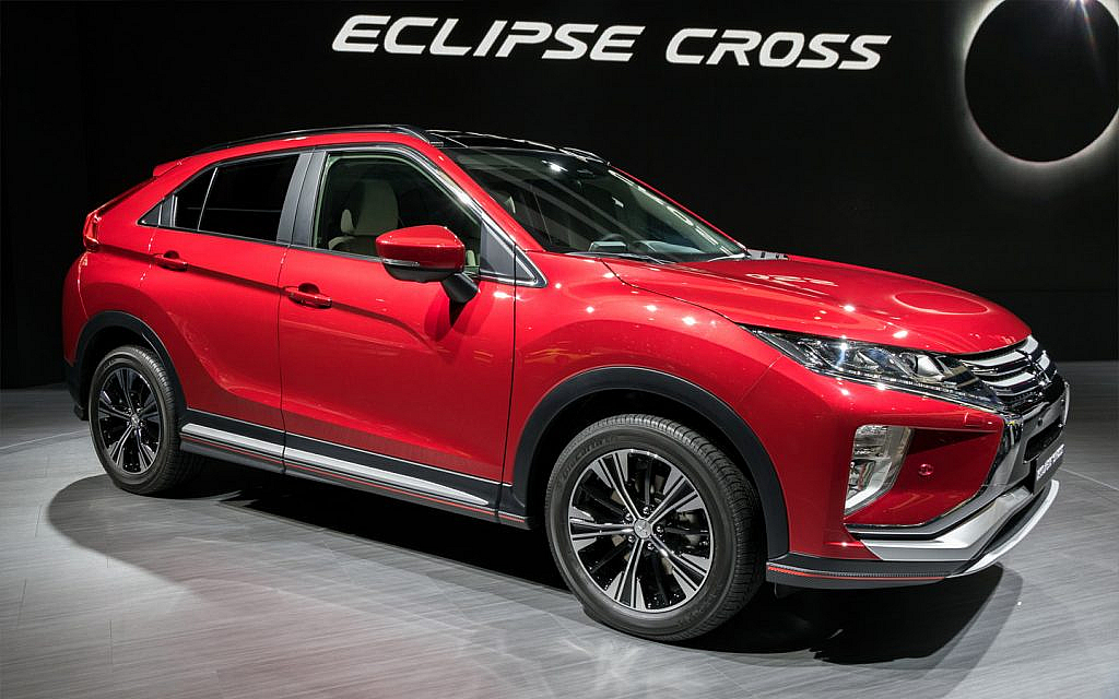 أجيال ميتسوبيشي إكليبس كروس - الجيل الأول - الجيل الثاني | دوبيزل للسيارات