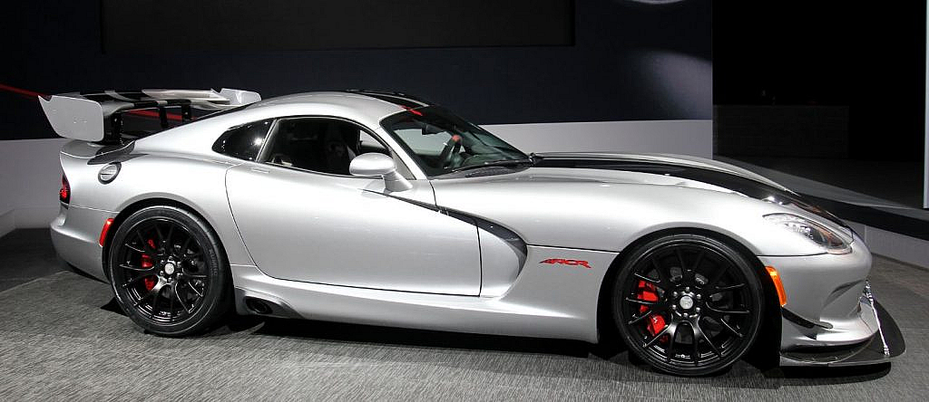 Dodge Viper History, Generations, FAQs & More | dubizzle