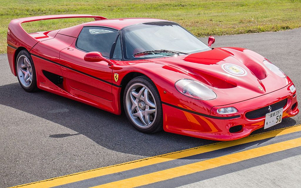 فيراري F50 - التاريخ - المواصفات - الحقائق والمزيد | دوبيزل للسيارات