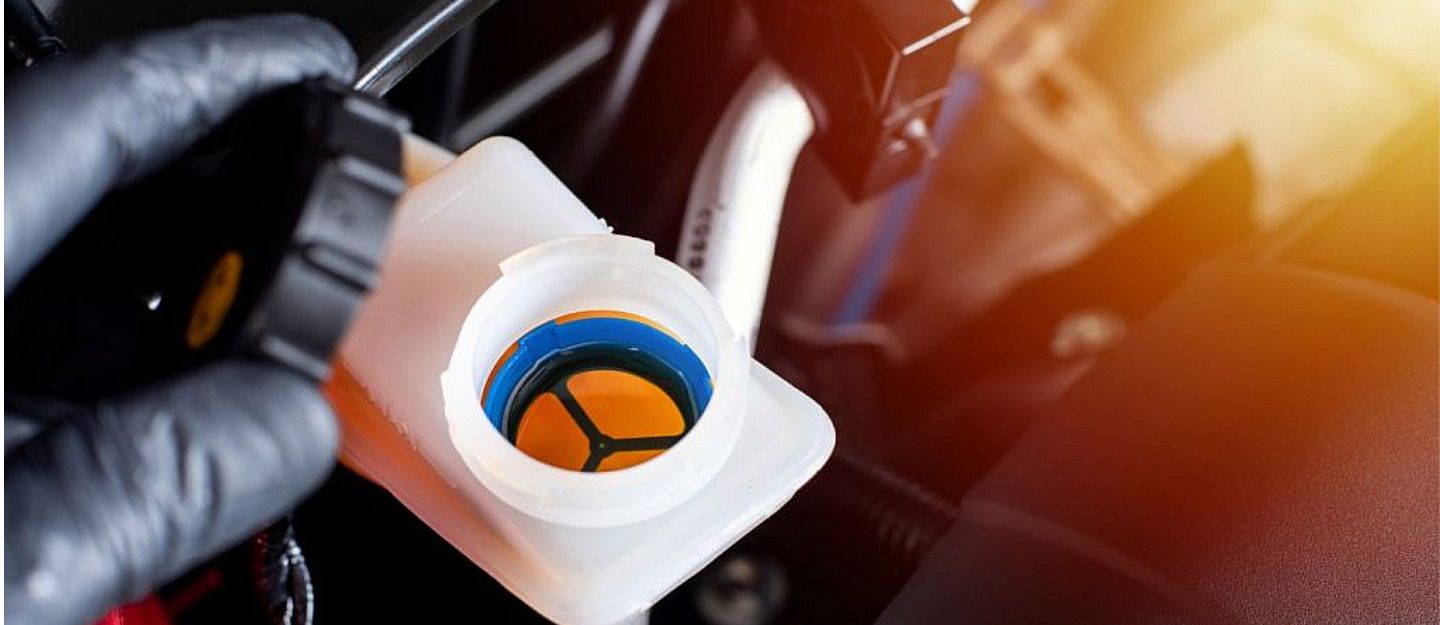 Low Brake Fluid Signs: Spongy Brake, Strange Noise & More | dubizzle