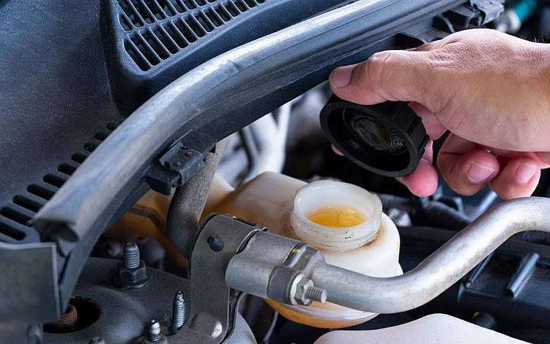 Steps to Take When Car Is Losing Coolant but There's No Leak | dubizzle