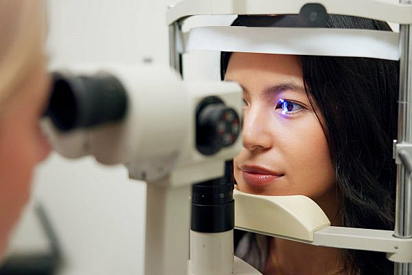 Eye Test for Driving Licence in Dubai: Process, Cost & More | dubizzle