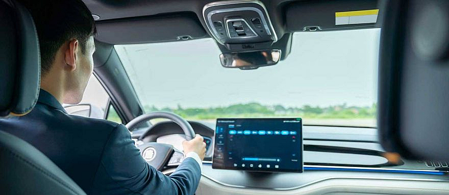 FAQs About Driving an Electric Car: Tips, Experience & More | dubizzle