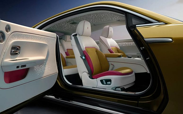Extravagant Car Interiors: S-Class, Range Rover & More | dubizzle