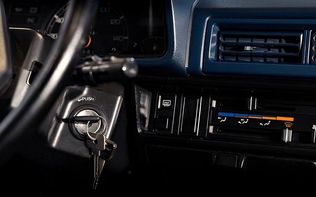 Evolution of Car Locks: From Simple Keys to Smart Security