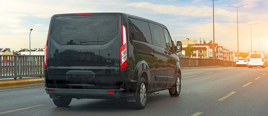 Essential Minivan Features: Adjustable Pedals & More | dubizzle