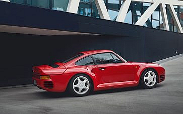 A Timeline of the World’s Fastest Cars Since 1949 | dubizzle