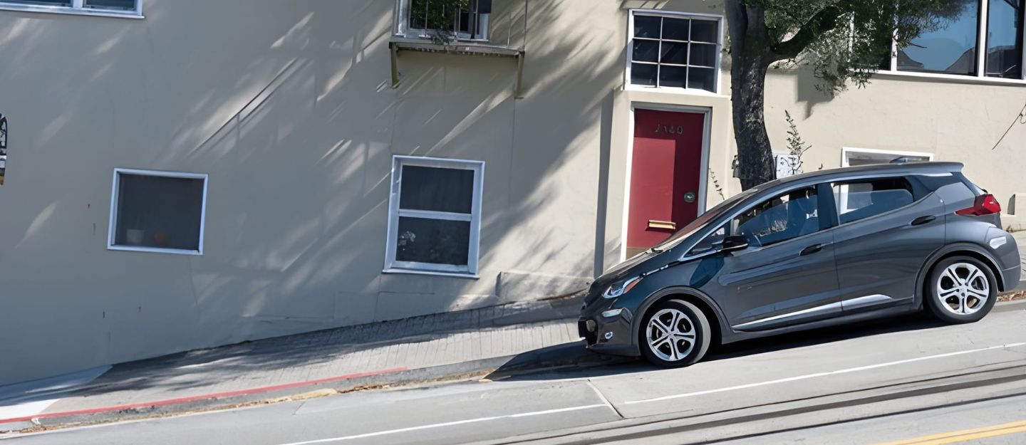 Essential Tips to Drive Safely Down Steep Hills | dubizzle