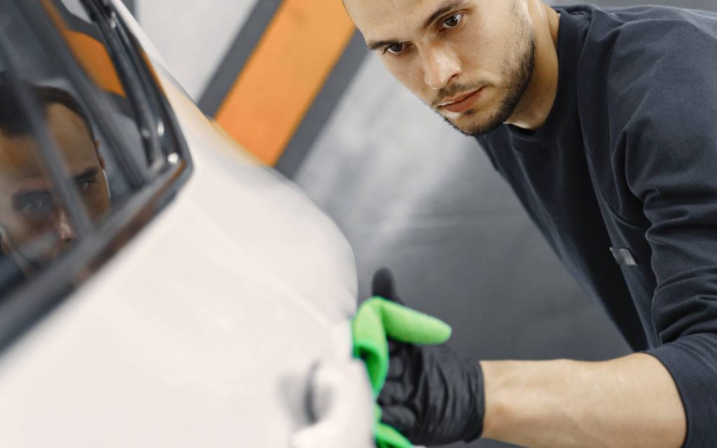 Fixing a Car’s Peeling Clear Coat: Tips & Causes | dubizzle